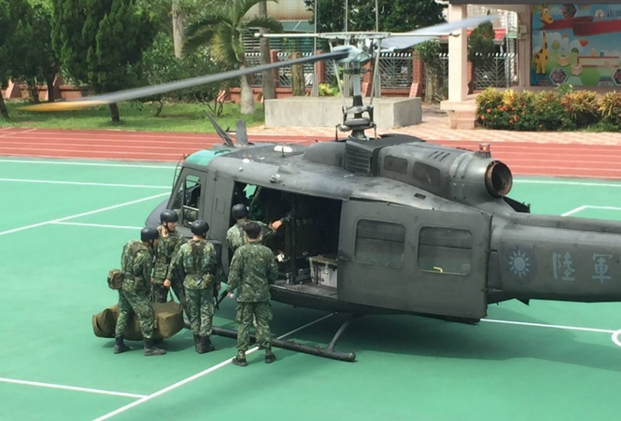 基層疑：空投日耗百萬 為何不撤村？ - 台灣醒報 Awakening News Networks